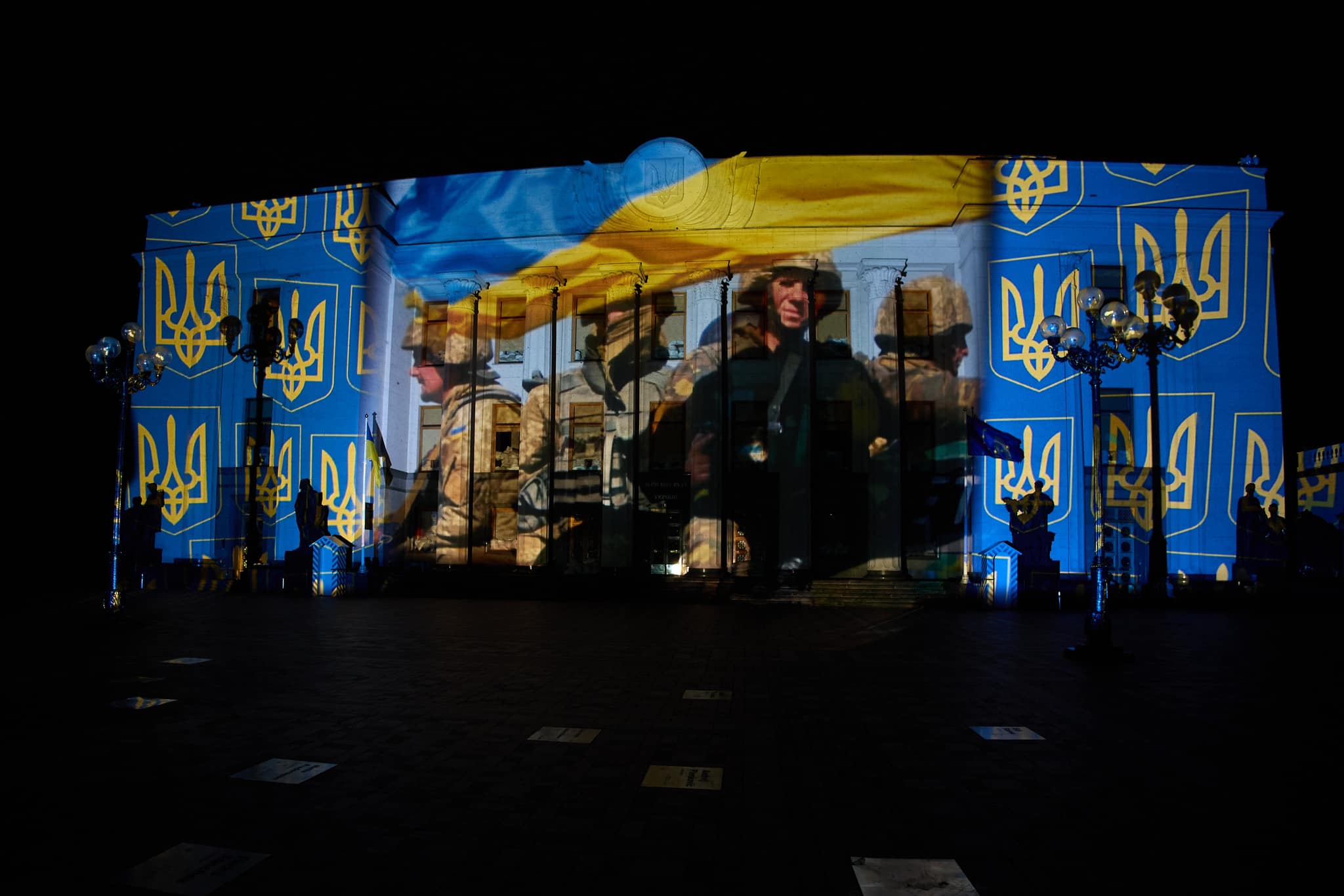 Light for hope from Gerry Hofstetter: iconic buildings in Lviv, Kyiv and Odesa were illuminated ...