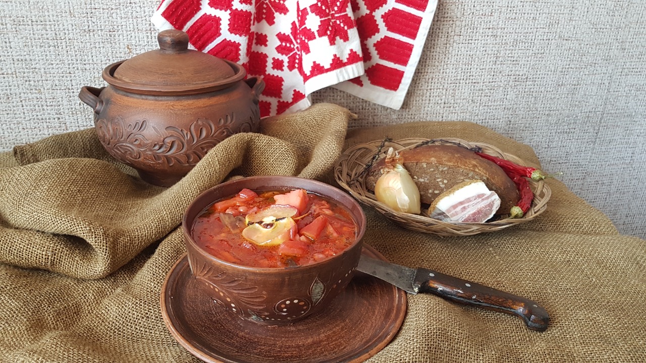 Ukrainian borscht is inscribed on the UNESCO List of Intangible ...